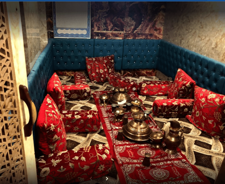 Top 6 Authentic Kashmiri Wazwan Restaurants | Persian Authentic