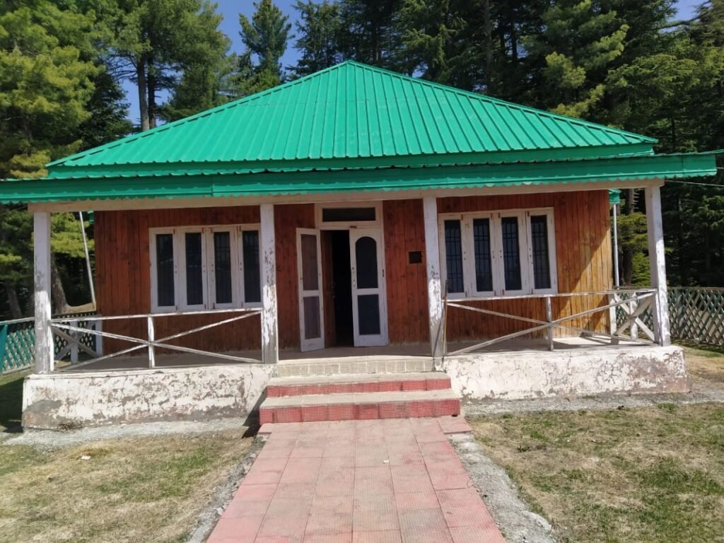 JK Forest Huts Booking | Online Reservation for J&K Forest Huts