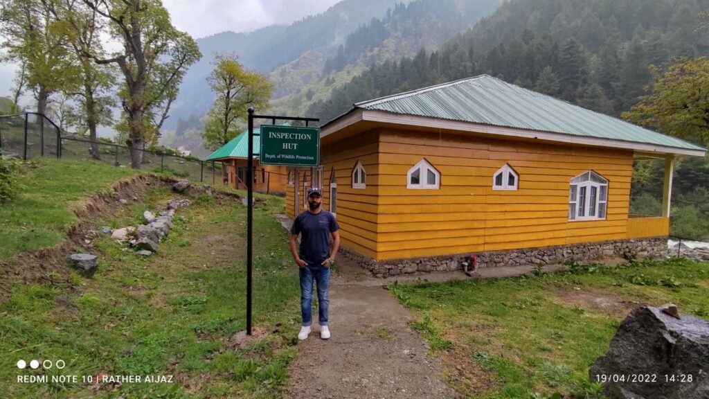 JK Forest Huts Booking | Online Reservation for J&K Forest Huts
